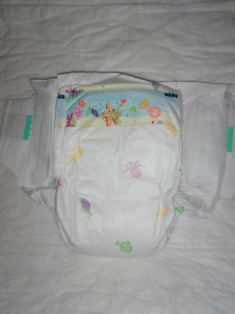 Pannolini Hello Baby taglia Midi 4-9kg Eurospin : Recensioni